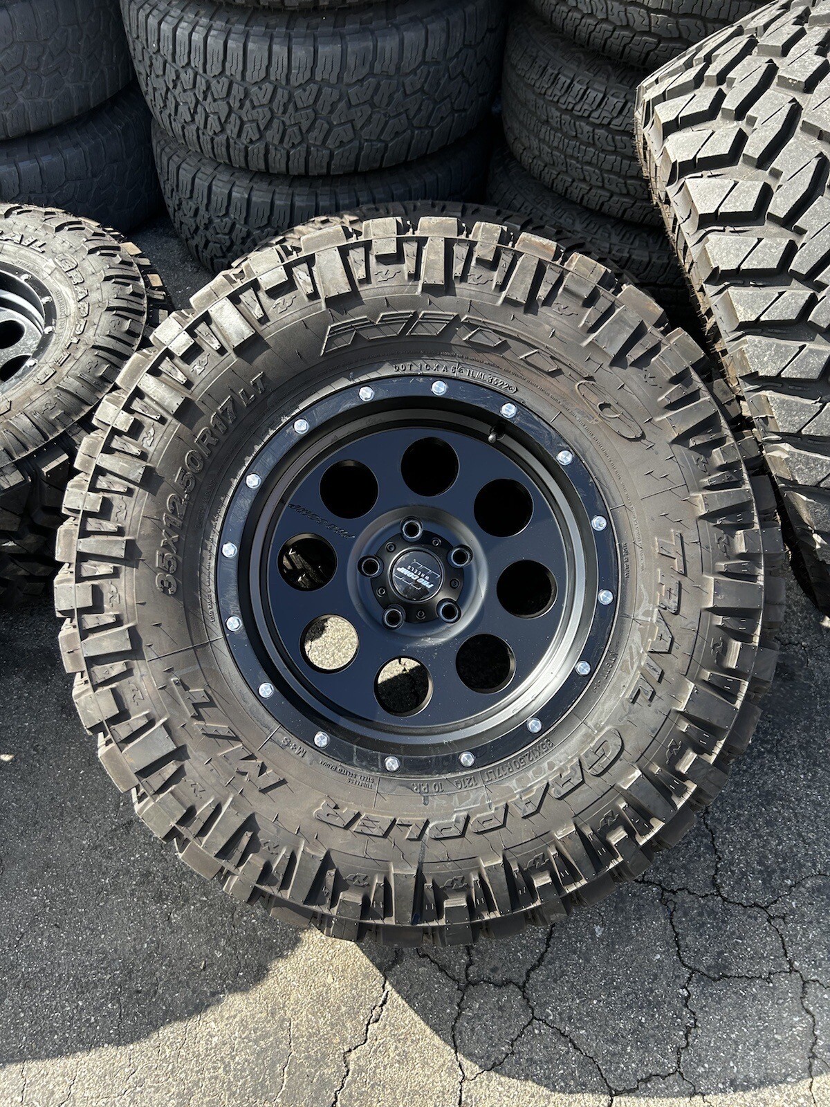 17" PROCOMP OFFROAD WHEEL 5X5 (5X127) JEEP WRANGLER JEEP GLADIATOR ...