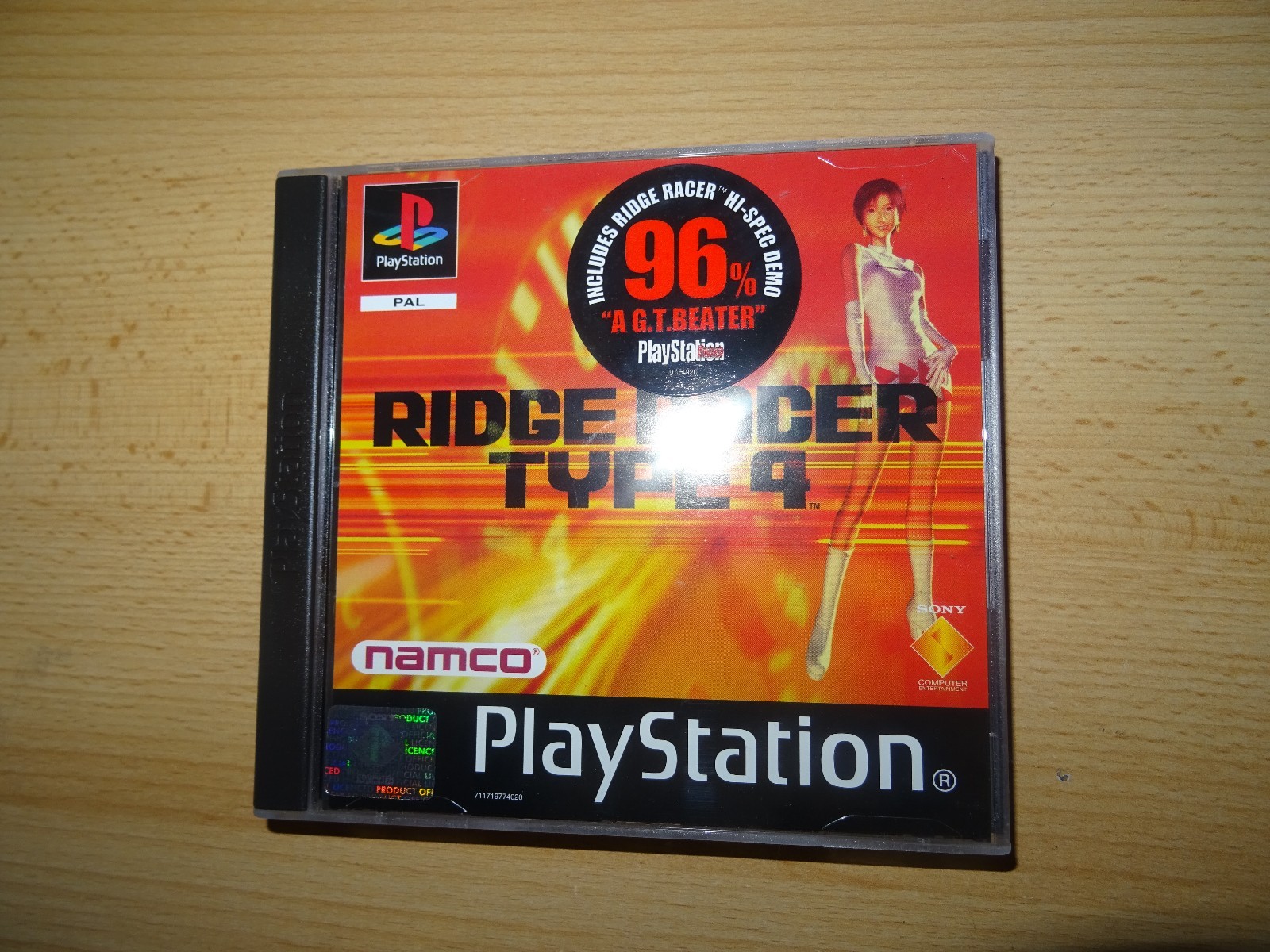 Ridge Racer Type 4 R4 Playstation - Prix - Photo - Présentation