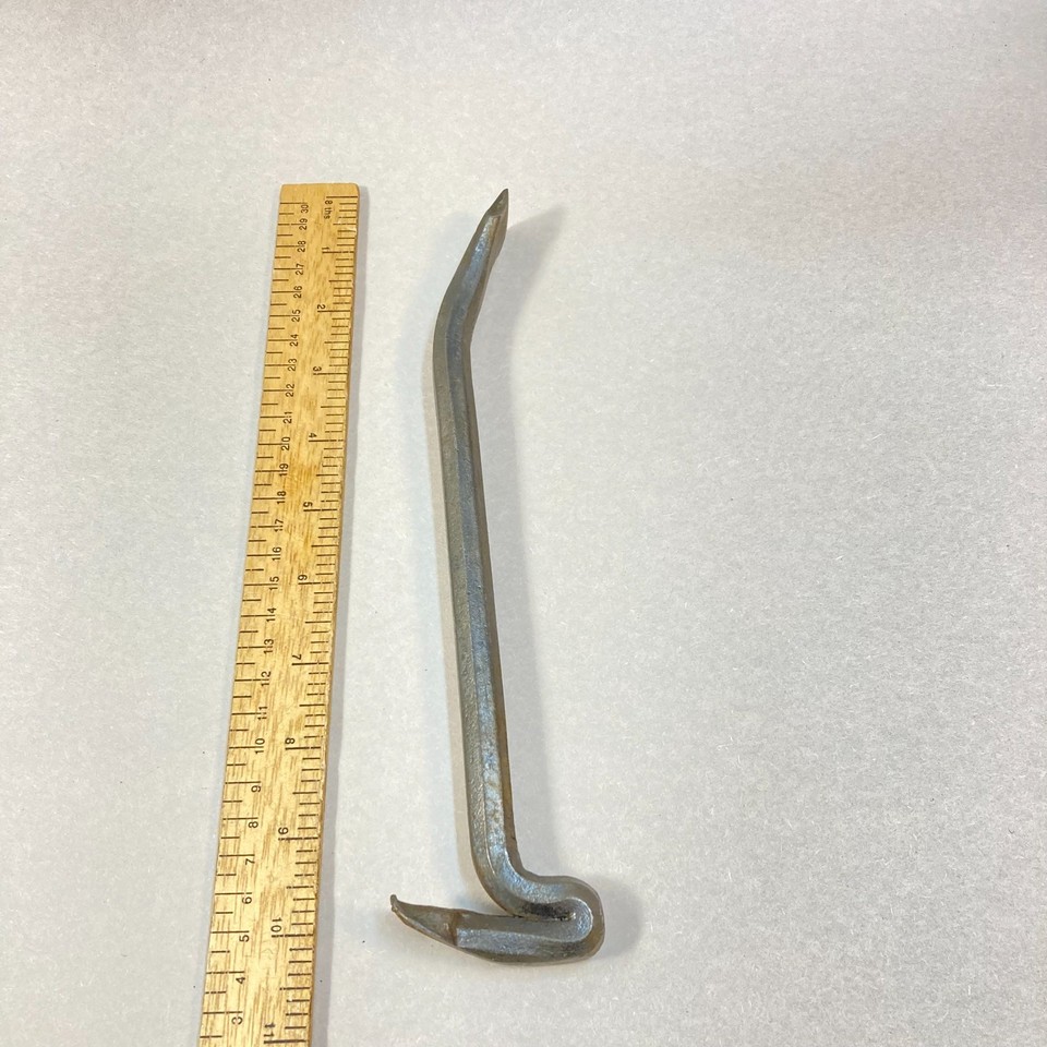 Advertising Pry Bar Nail Puller 10" M&M Livestock Products Eagle Grove ...
