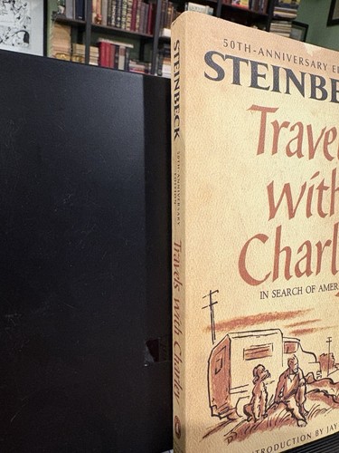 Travels with Charley in Search of America: (Penguin Classics Deluxe ...