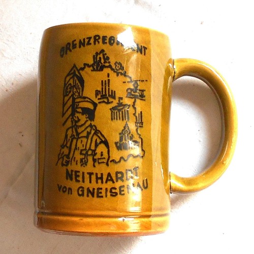 Grenzregiment Neithardt von Gneisenau - Andenkenkrug | eBay.de
