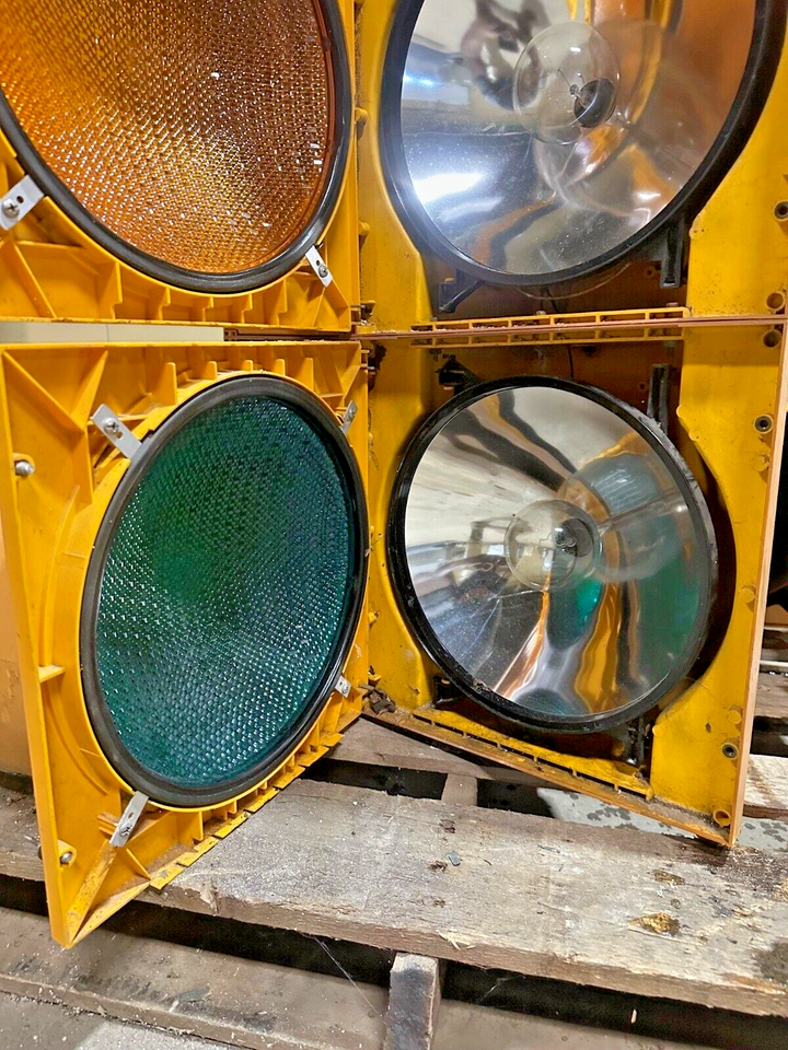 EAGLE RED YELLOW GREEN 12" Lens Aluminum 3 WAYS Traffic Light w ...