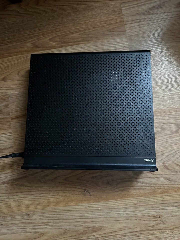 Xfinity Arris TG1682G Dual Band Wireless 802.11ac Cable Modem Router ...