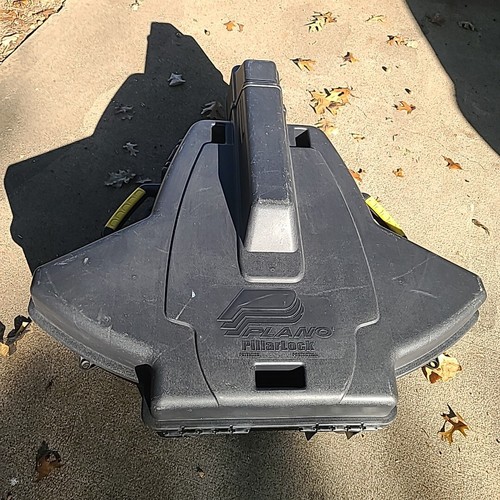 Plano Pillarlock Crossbow Hard Case Storage Model 1133 Made In USA | eBay