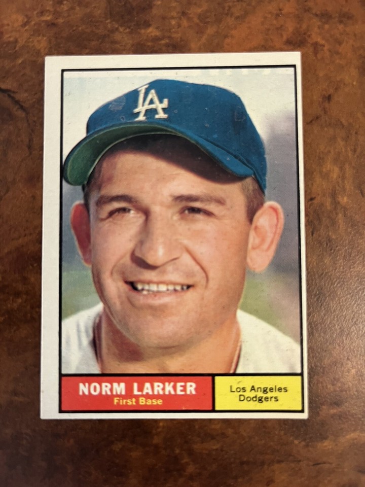 (4) 1961 Topps Dodger Cards Larry Sherry, Norm Larker, Wally Moon, Jim ...