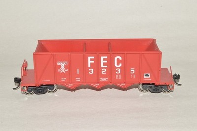 HO scale Walthers Florida East Coast Ry 40' Ortner aggregate hopper car ...