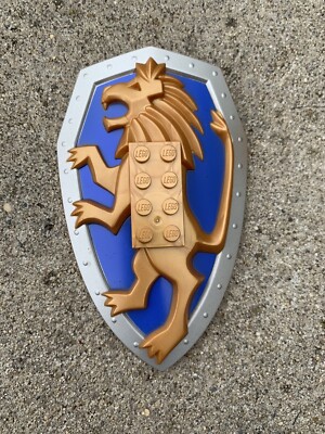 LEGO Castle Knights Kingdom II King's Siege Tower (8875) Shield ...