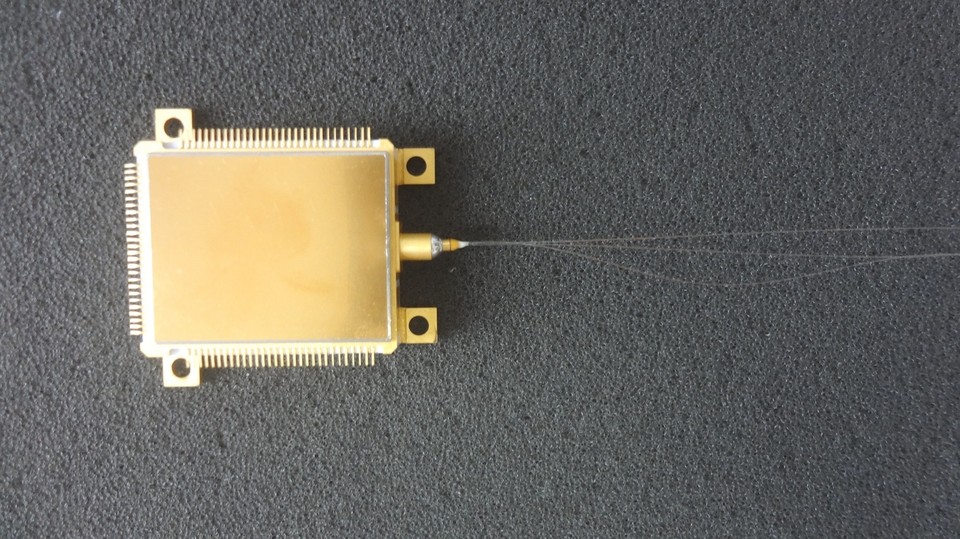 Acacia Single Chip Silicon Photonics 100G Coherent Transceiver DP-QPSK ...