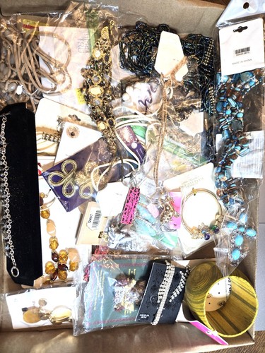 Bulk Lot Jewelry - New in Package - Resale, Wholesale, Gift * LOOK ...