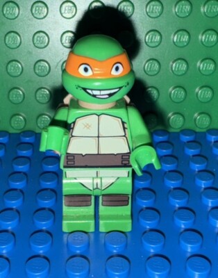 LEGO Teenage Mutant Ninja Turtles Minifigure Michelangelo 79100 Retired ...