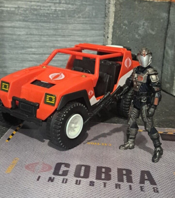 GI JOE ~ COBRA RED STINGER ~ 1982 STYLE CUSTOM VAMP with ARMORED COBRA ...