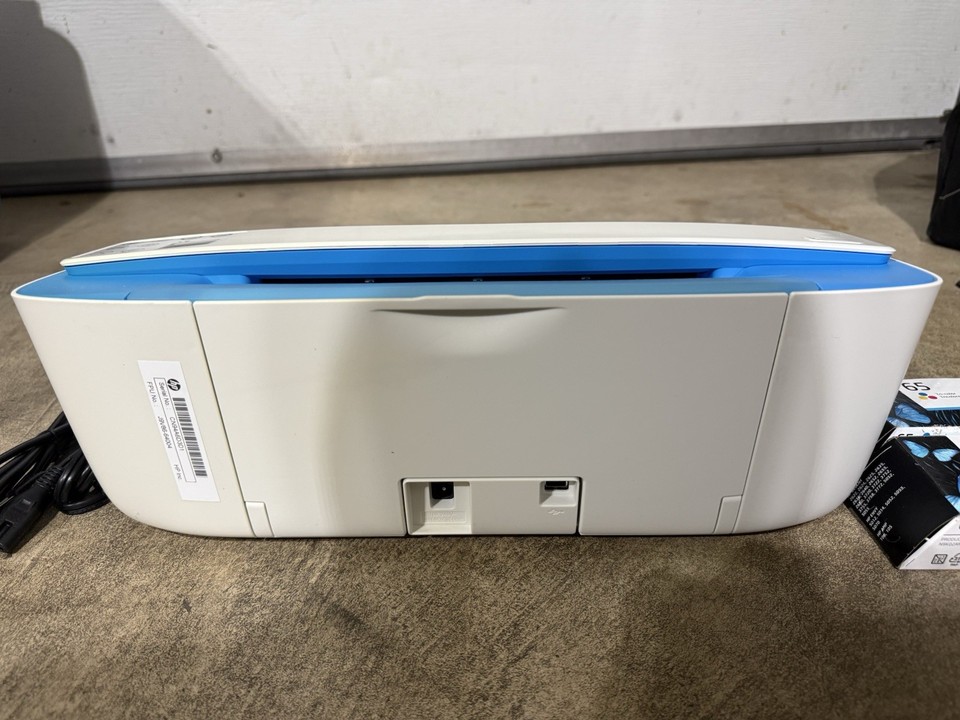 HP DeskJet 3720 All-In-One Ink Jet Printer Print / Scan / Copy Wireless ...