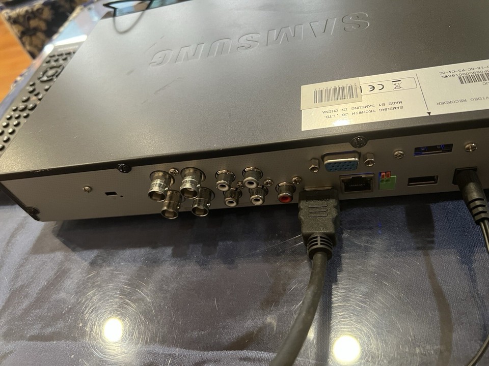 Samsung Dvr 4 Channel with # 4 cameras | eBay