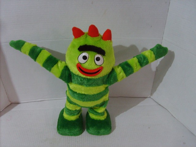 Spin Master Yo Gabba Gabba Dancing Brobee for sale online | eBay