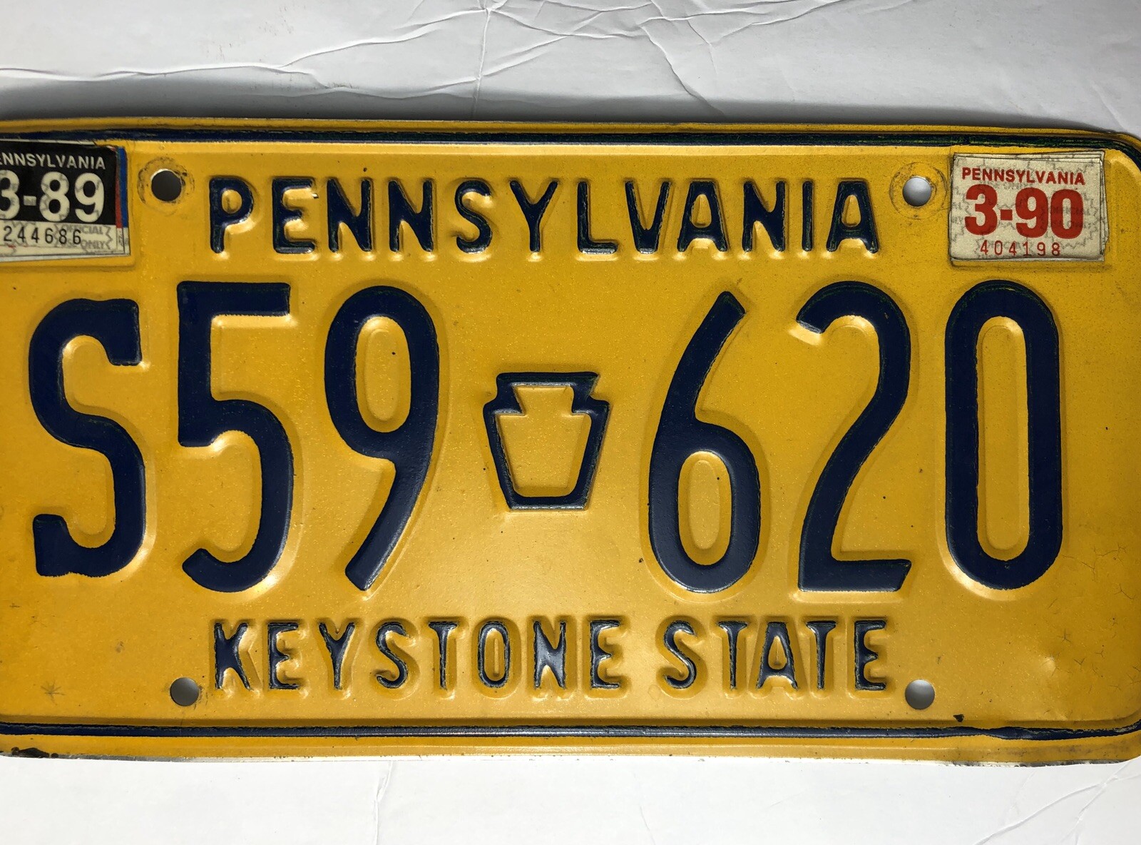 Vintage Yellow Pennsylvania Metal License Plate "KEYSTONE STATE" PA 89 ...