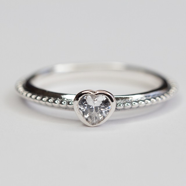 One Love Genuine PANDORA Silver Valentine's Heart Ring Sz 6 190896cz ...