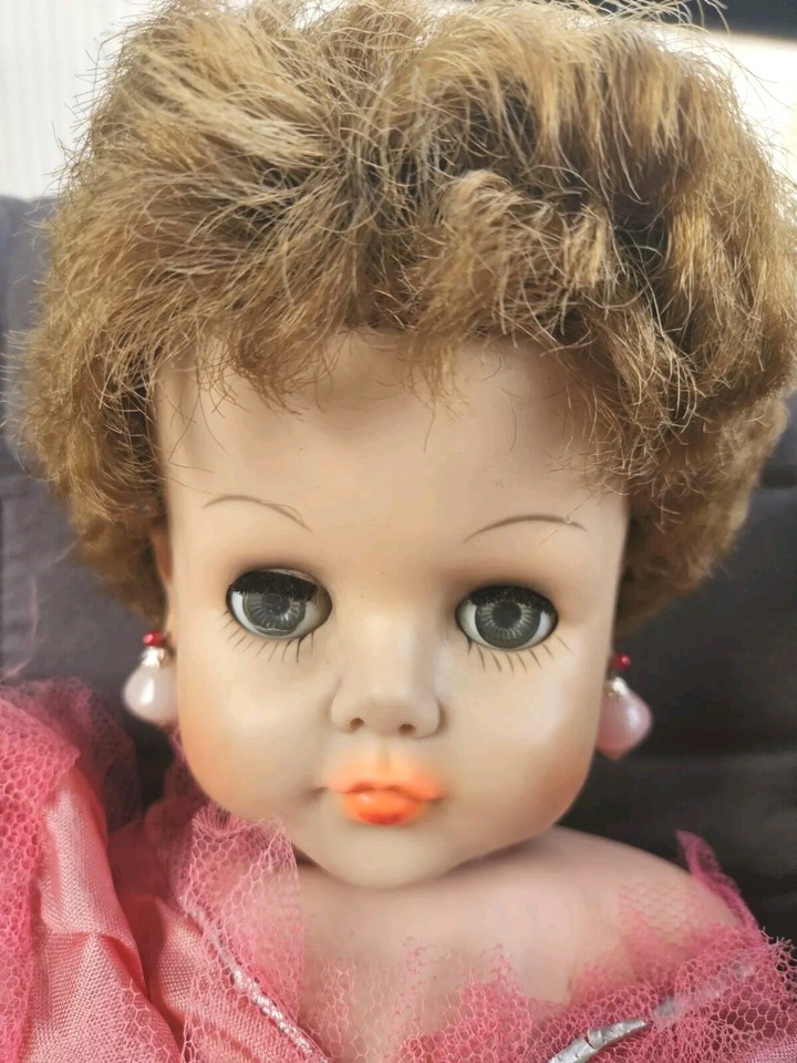 Sweet Rosemary Doll Deluxe Toys Reading 30 inch Vinyl A Vintage Beauty ...