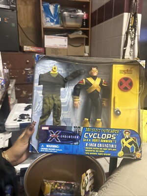 X-MEN EVOLUTION MUTANT OUTCASTS CLOTHED CYCLOPS FIGURE - NEW | eBay