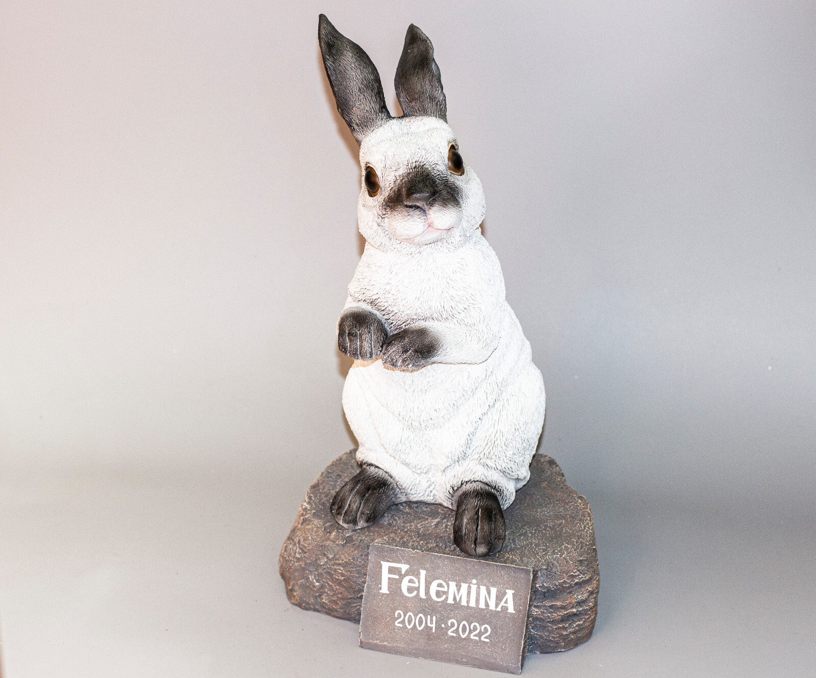 Pet Memorial Stone Plaque Personalized Rabbit Urn Ashes Bunny Statue ...