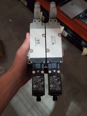 NEW, SMC SAFETY AIR DUMP VALVE, 1/2" NPT, 4-PIN M12, vp744-5dz1-04n-m ...