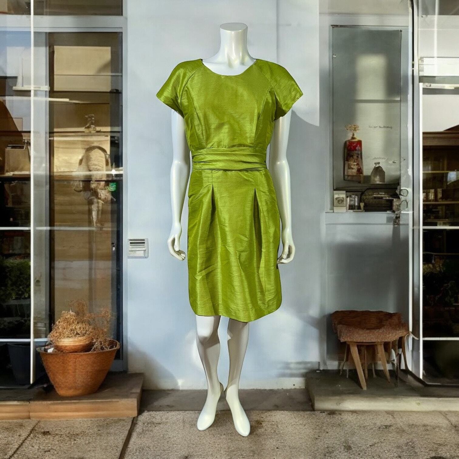50’s commissioned seamstress made green dress cap sle… - Gem