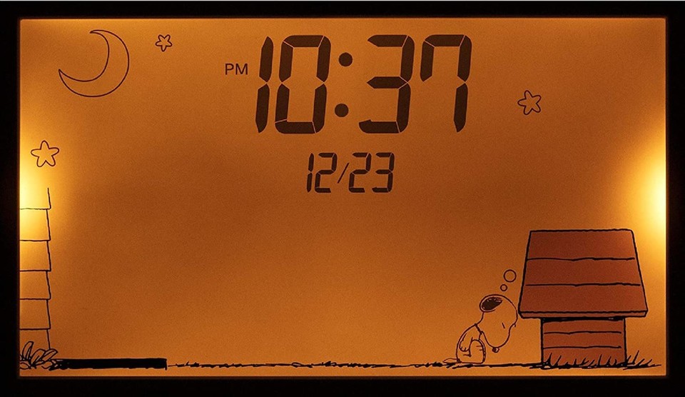 8RDA79MS03 Rhythm Snoopy Digital Alarm Clock Funny Action with Calendar ...