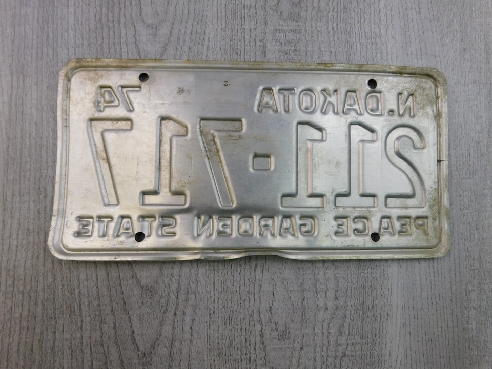 N. Dakota 74 Peace Garden State With Tags Green White Vintage License ...