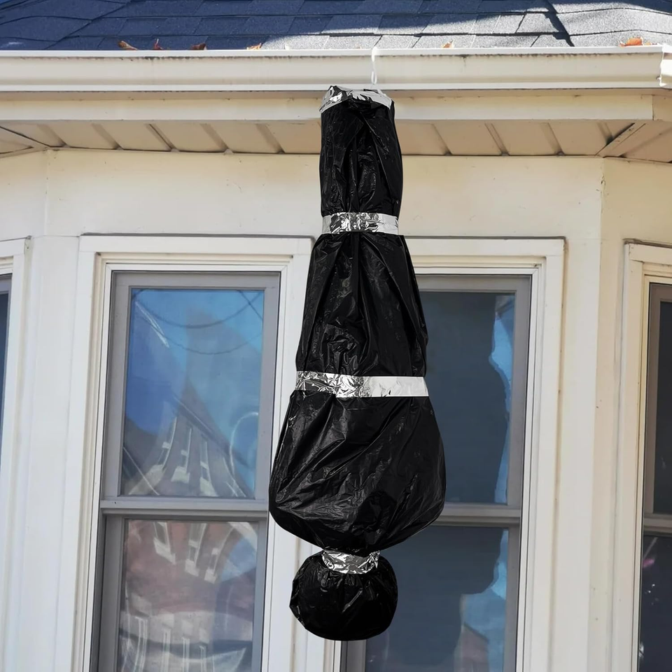 2Pack 60 Inch Hanging Corpse Dead Props Halloween Decorations,Scary ...