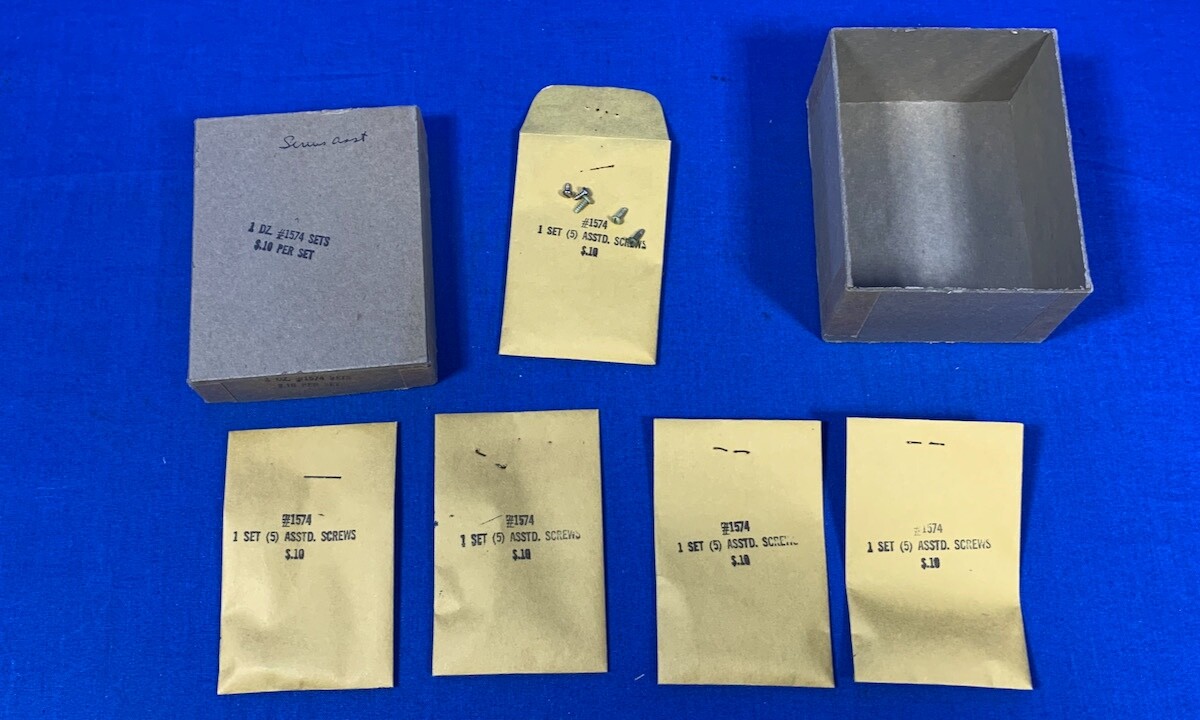 AURORA MODEL MOTORING HO SCALE SLOT CAR VIBRATOR CHASSIS PARTS SCREWS ...