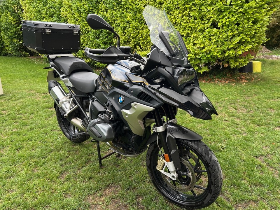 BMW R1250GS R 1250 GS Exclusive TE Superb low mileage and service ...