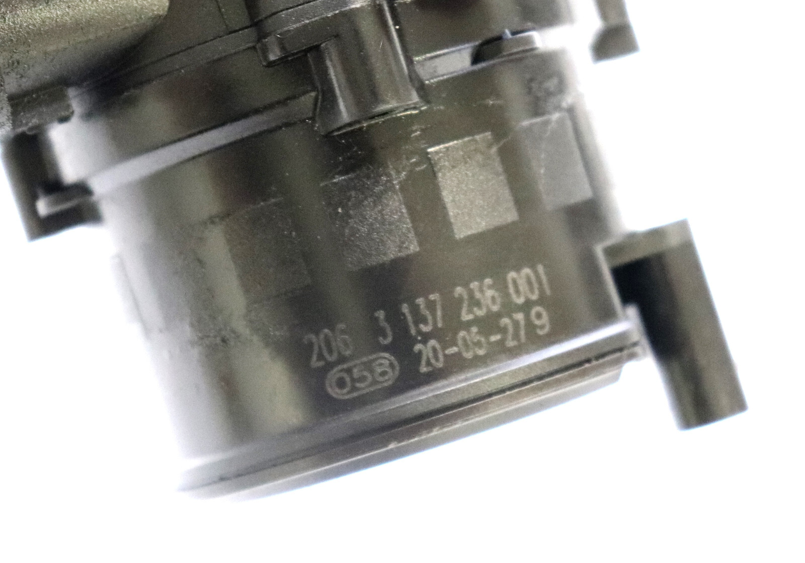 Ford S-Max WA6 Facelift 2.0D J1G3-18D473-CC Wasserpumpe Zusatzpumpe ...