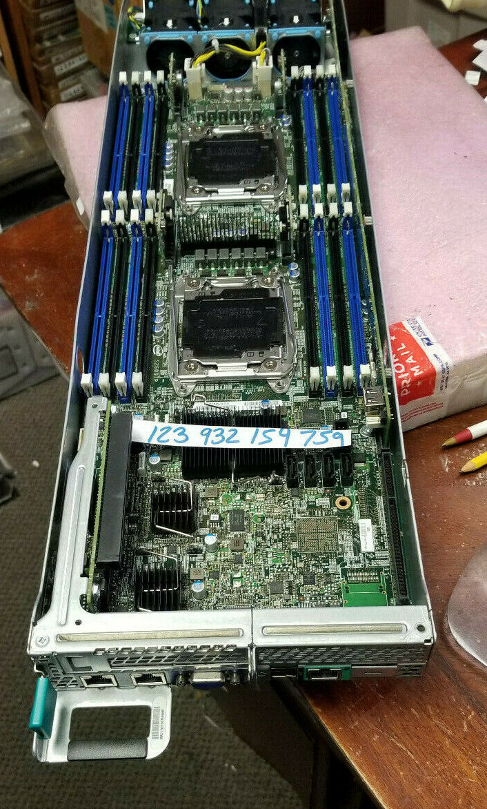 Intel® Compute Module HNS2600TP Product HNS2600TP ORDERING CODE: H26989 ...