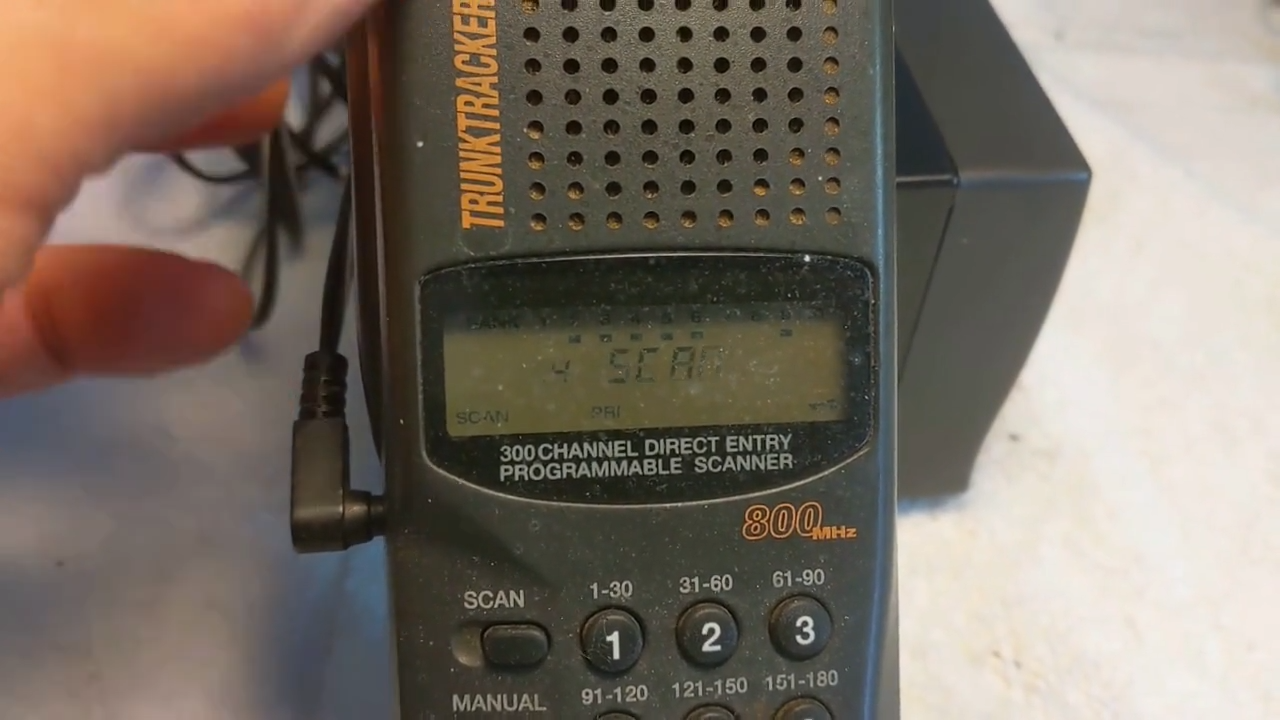 Radio Shack Trunk Tracker 800 MHZ PRO-90 Scanner, See Video | eBay