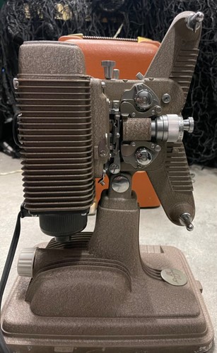 VINTAGE 8MM REVERE MODEL 85 FILM PROJECTOR, ORIGINAL CASE, Movie Reel ...