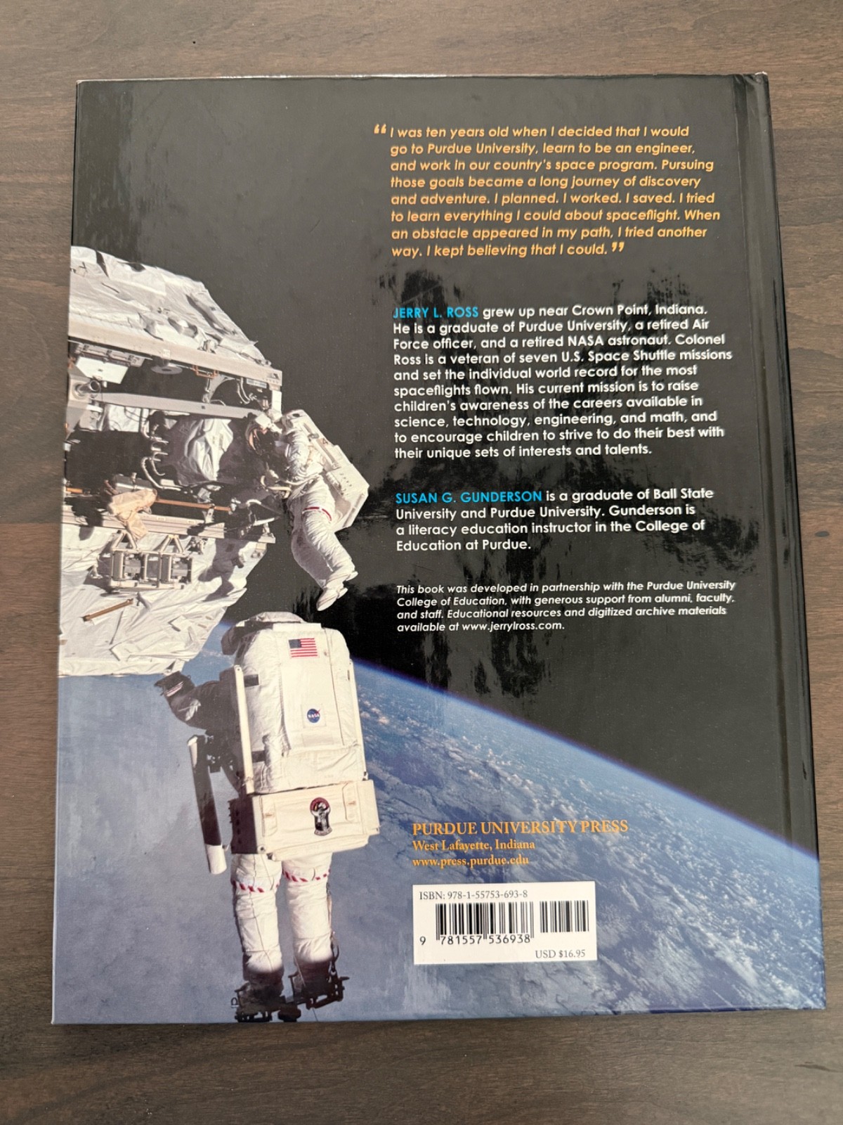 Becoming a Spacewalker : My Journey to the Stars by Astronaut Jerry ...