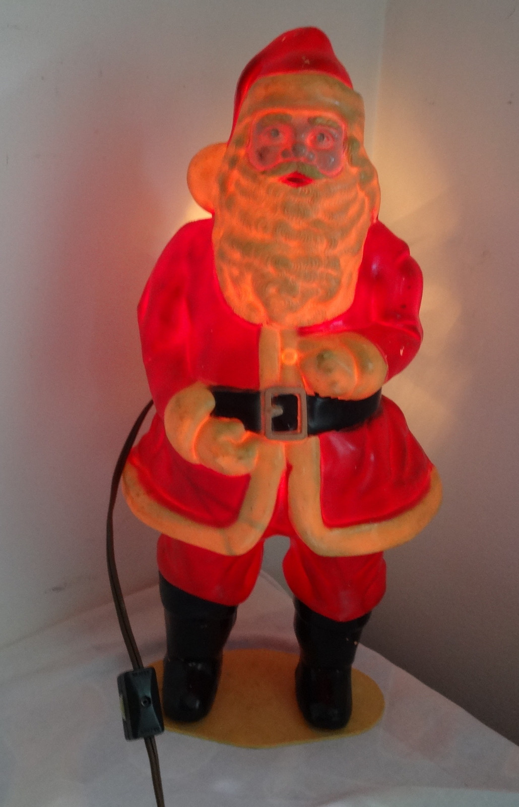 Vintage Union 40-50s Electric Illuminated Santa Molded Plastic Table ...