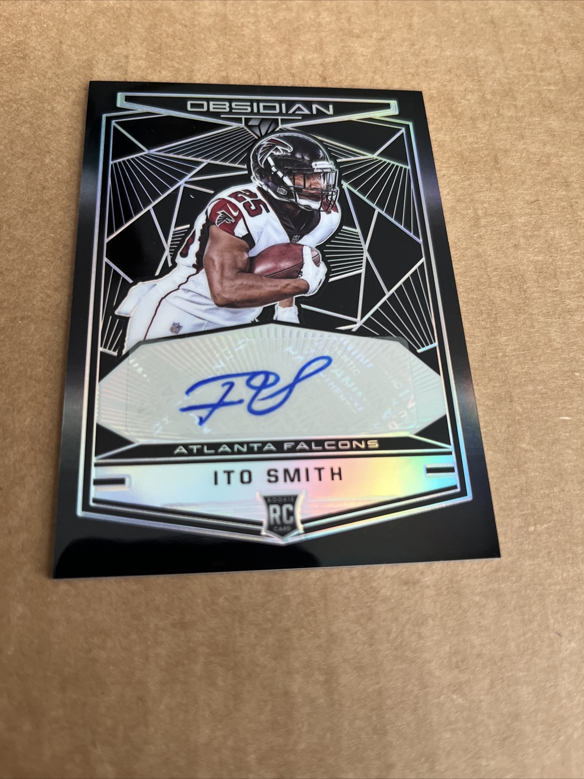 2018 Obsidian AUTO SP /100 Ito Smith RC #RKA-IS Falcons Football Card (c5) | eBay