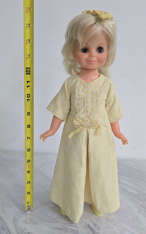 J-171 VINTAGE 1970'S IDEAL CRISSY TALKY VELVET DOLL WITH ORIGINAL BOX ...