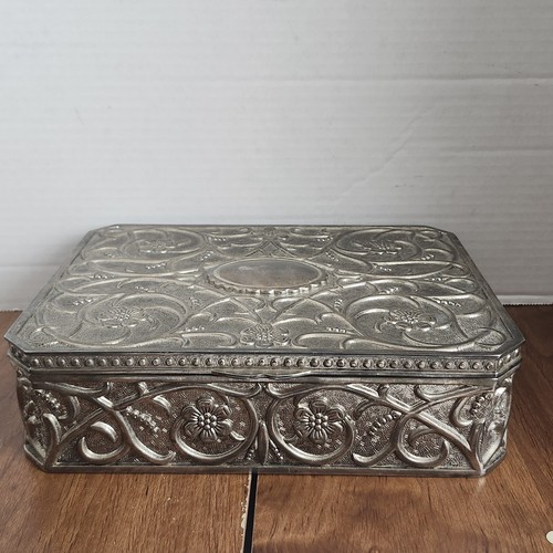 Vintage Godinger Silver Plated Large Jewelry Box Red Velvet Interior 9. ...