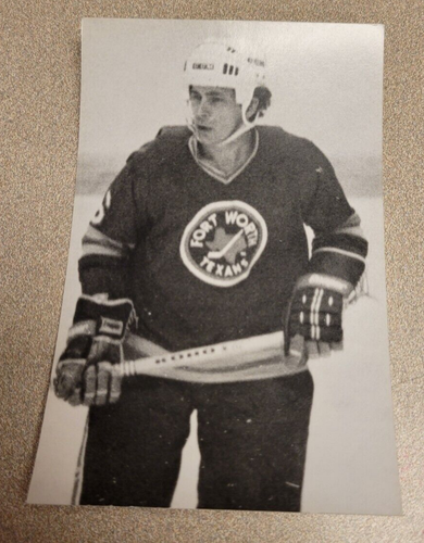 GARY DILLON 1979-80 FORT WORTH TEXANS CHL HOCKEY PHOTO POSTCARD ROCKIES ...