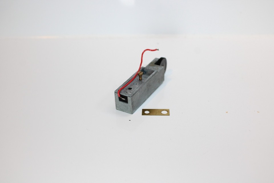 Triang OO Gauge X391 Large Working Synchro Smoke Unit - From a LMS ...