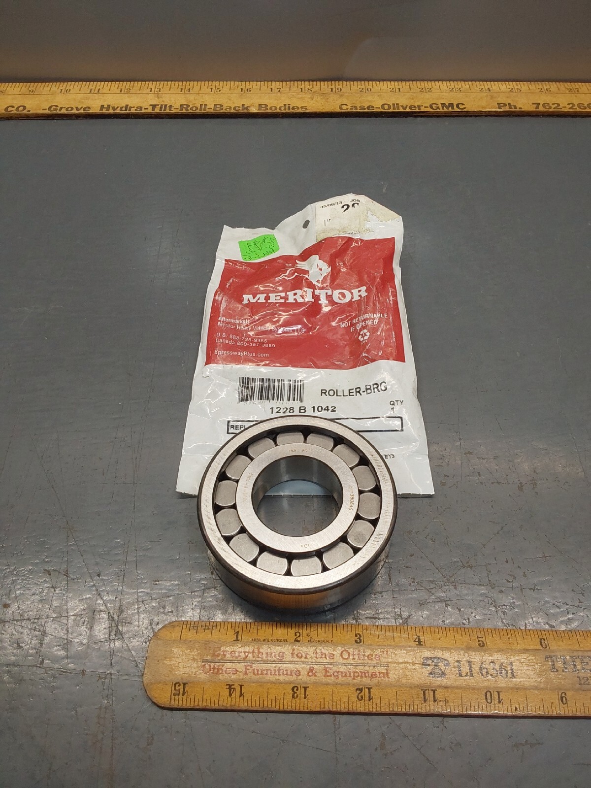 NOS Genuine Meritor INA 1228B1042 Cylindrical Roller Bearing ...