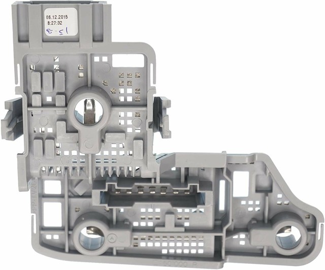 Genuine MERCEDES A2048202577 Rear Right Tail Light Cluster Bulb Lamp ...