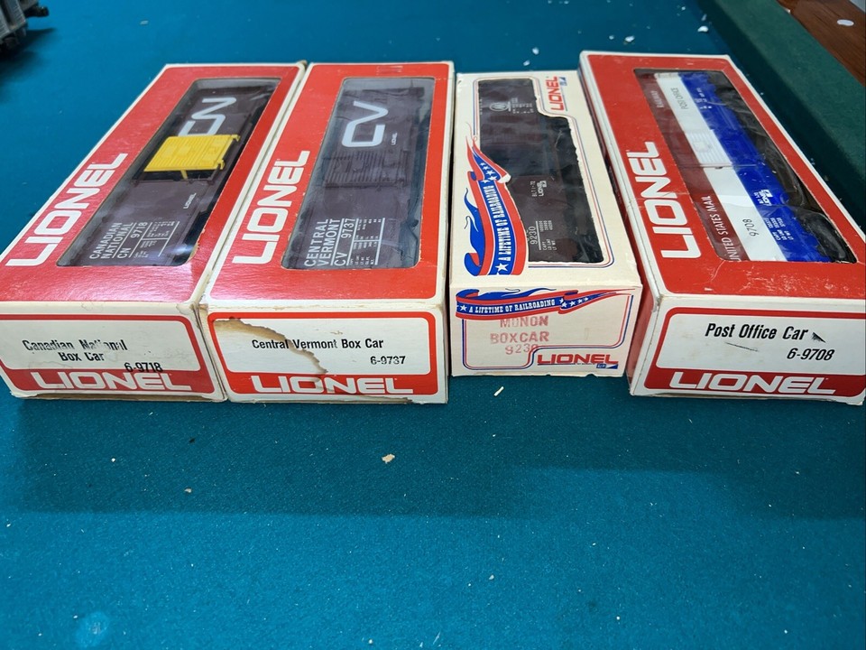 lionel box cars set of 4 o guage | eBay