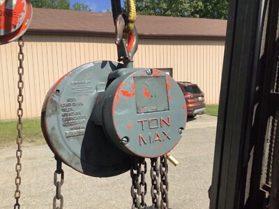 Hoists - Cyclone Model M 1 Ton