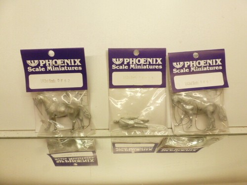 PHOENIX SCALE MINIATURES 2X HORSES AND MALE FIGURE - 1:43 - VERY GOOD ...