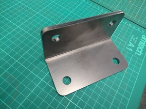 MILD STEEL ANGLE IRON | 78MM X 78MM X 5MM THICK / PRE DRILLED. SOLD AS ...