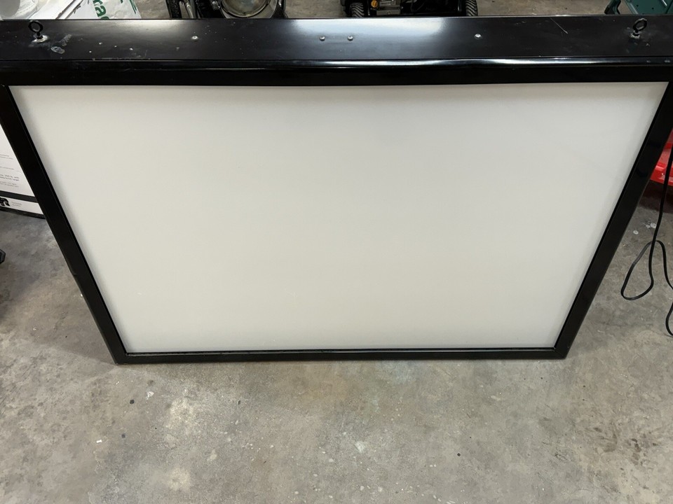 Light box, aluminum, four-sided box, two sign faces, internally lit ...