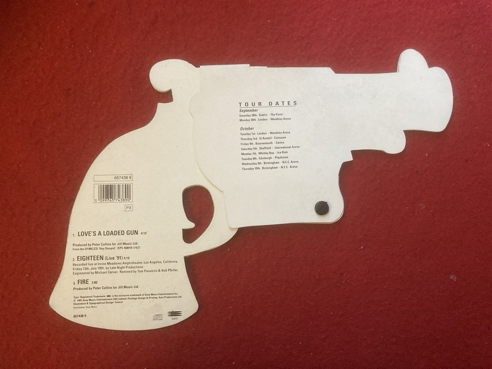 ALICE COOPER LOVE'S A LOADED GUN RARE PISTOL SHAPED CD PACK 1991 NICE ...