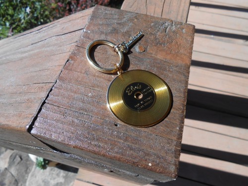 Elvis Graceland Golden Key Chain Official Licensed Product | eBay